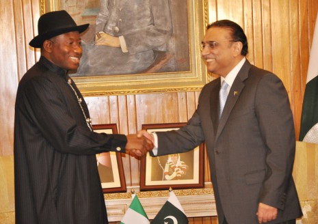 Jonathan meets Pakistani President, pledges improved Nigeria-Pakistan ...