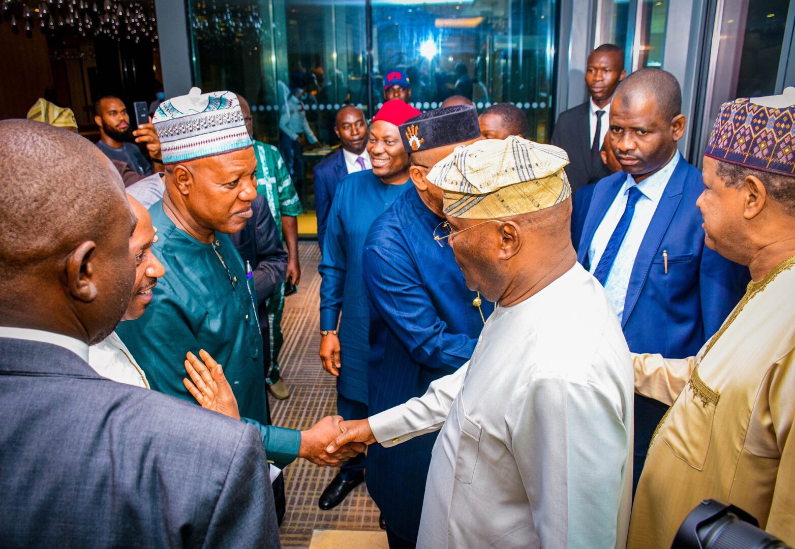 2023: Atiku meets media editors, vows to safeguard press freedom