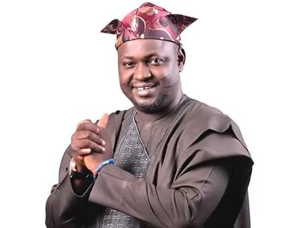 #NigeriaDecides2023: Alaafin’s son, Akeem, retains Oyo Federal ...