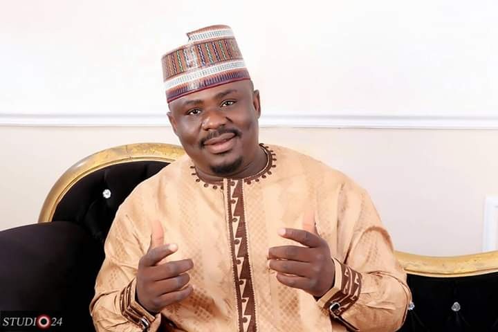 Betara visits family of late Rep-elect, offers scholarship to son