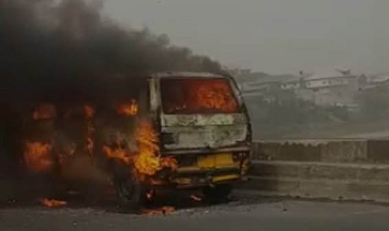 Jigawa bus fire claims four lives, 10 hospitalised | Premium Times Nigeria